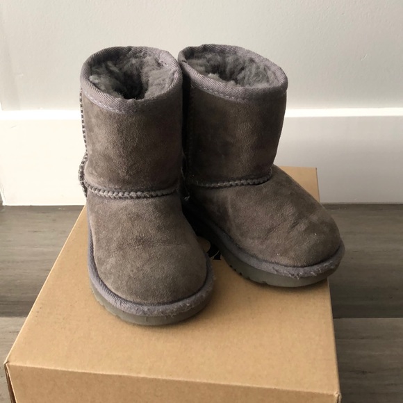 UGG | Shoes | Ugh Classic Grey Boots Size 6 | Poshmark
